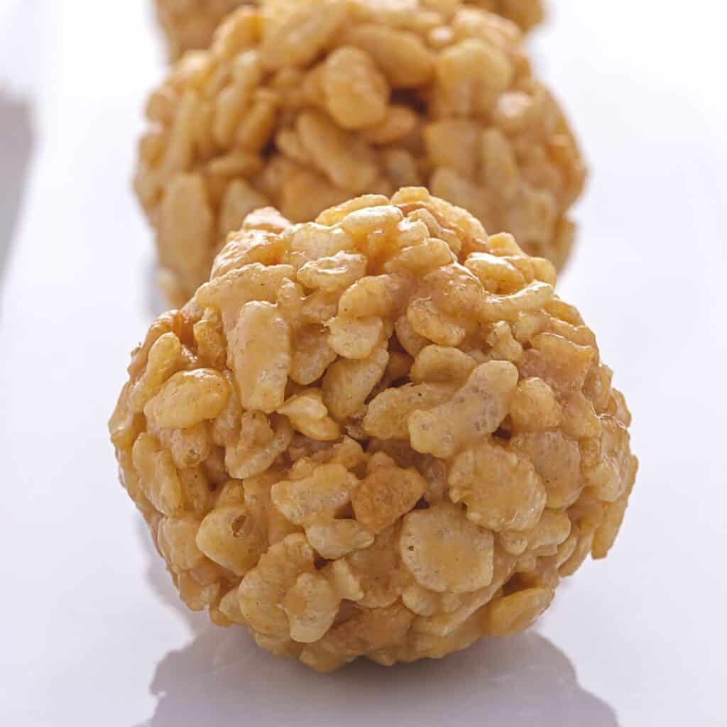 Over 50 Unique Rice Krispie Treat Recipes - DIY and Fun